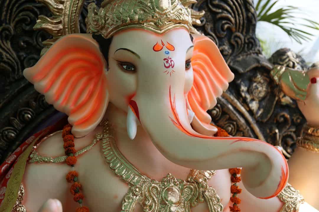 Top 15 Hinduism Facts - Origin, Beliefs, History & More - Facts.net
