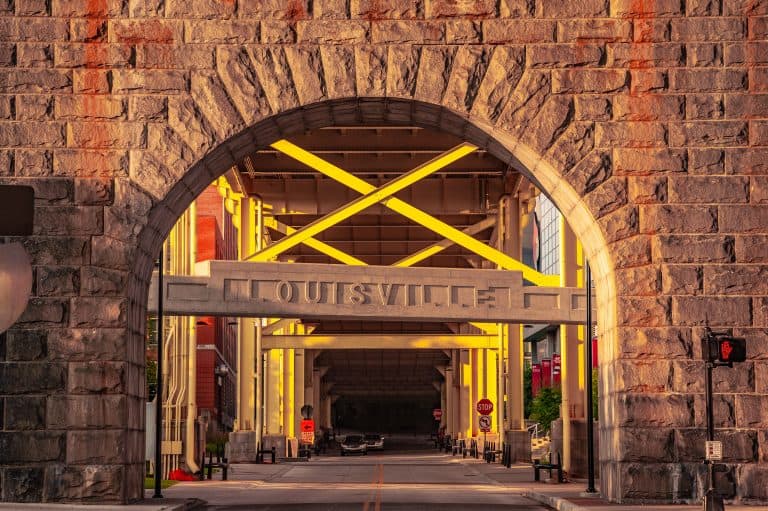 60 Interesting Facts About Kentucky, The Bluegrass State - Facts.net