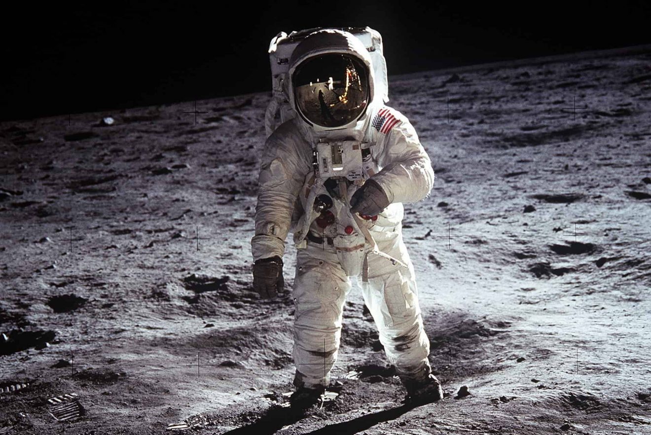 70 Apollo 11 Facts That Will Take You Over the Moon - Facts.net