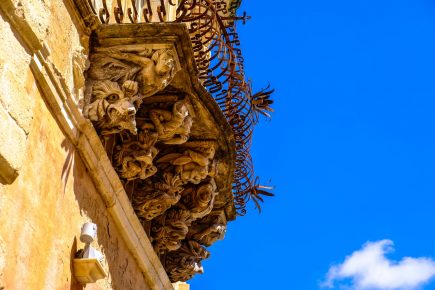 30 Fun Facts About Gargoyles That You Never Knew About