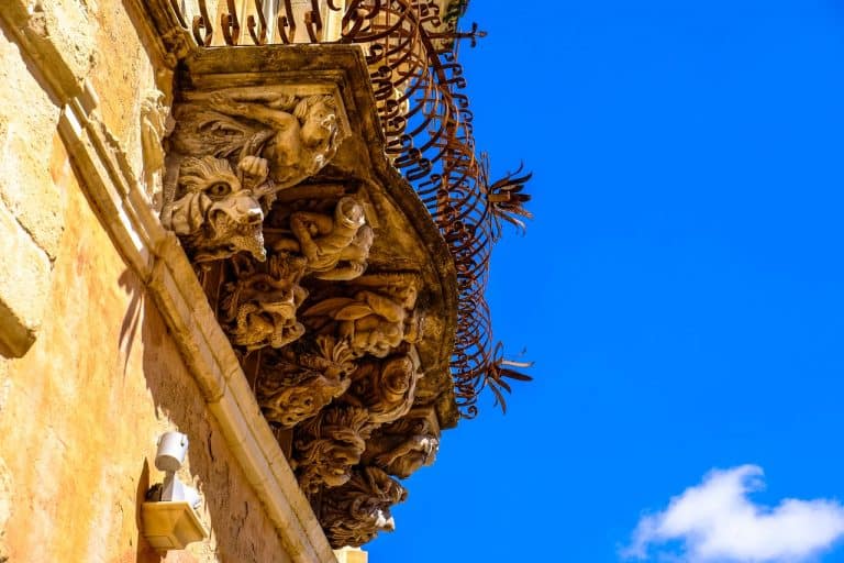 30 Fun Facts About Gargoyles That You Never Knew About