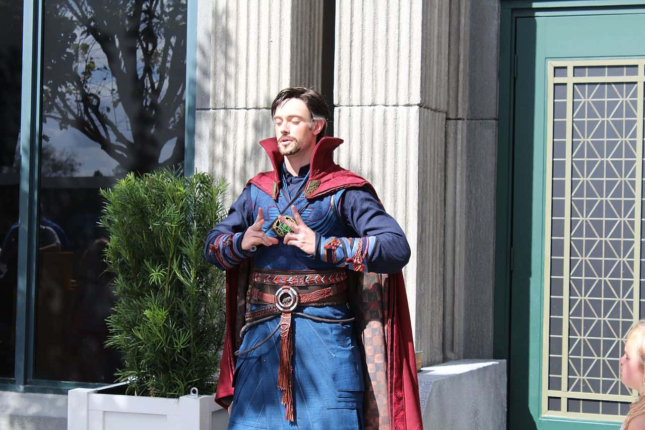 Warlock vs Wizard: What's The Difference? - Facts.net