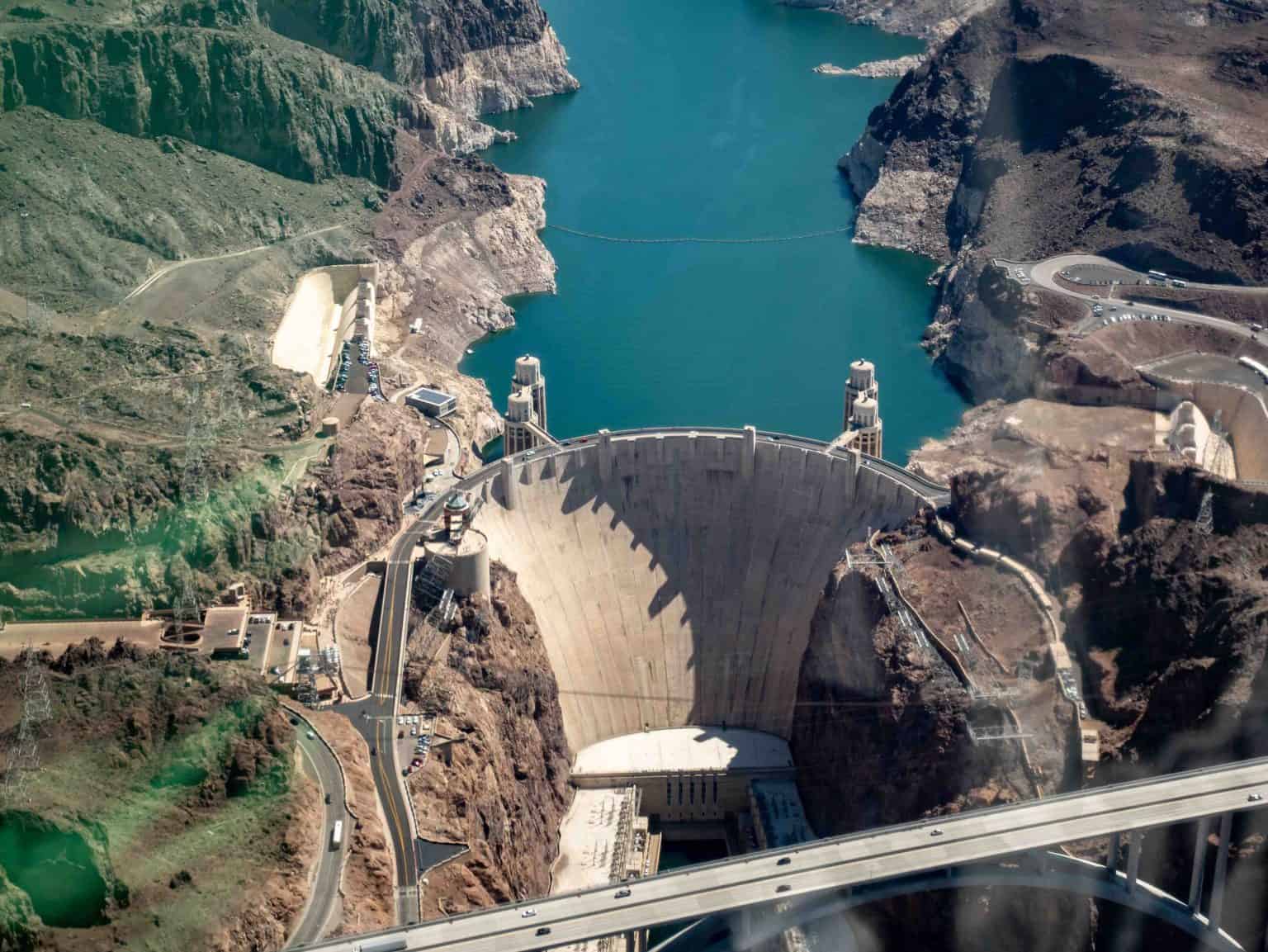 80 Famous Landmarks Around The World - Facts.net