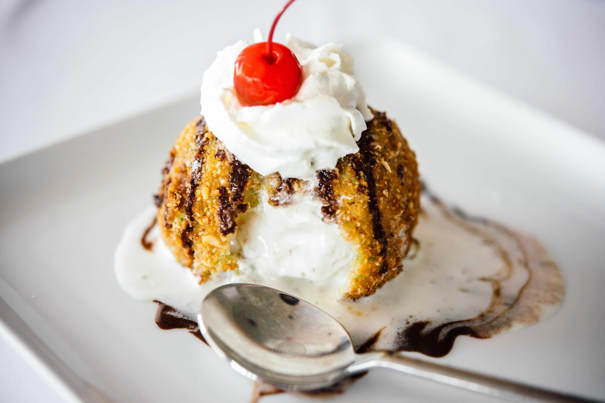 16 Types of Ice Cream Around the World - Facts.net