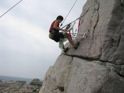 Extreme Ironing: What is it And How it Became an Extreme Sport - Facts.net
