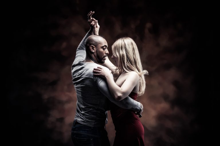 Types of Ballroom Dance: Their Characteristics and More - Facts.net