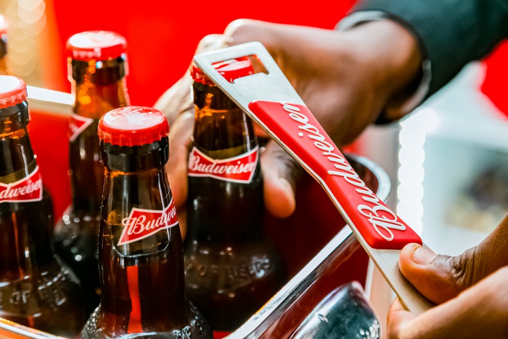 20 Budweiser Nutrition Facts For The King of Beers - Facts.net
