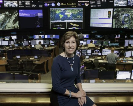 11 Ellen Ochoa Facts: Exploring the Legacy of a Space Pioneer - Facts.net