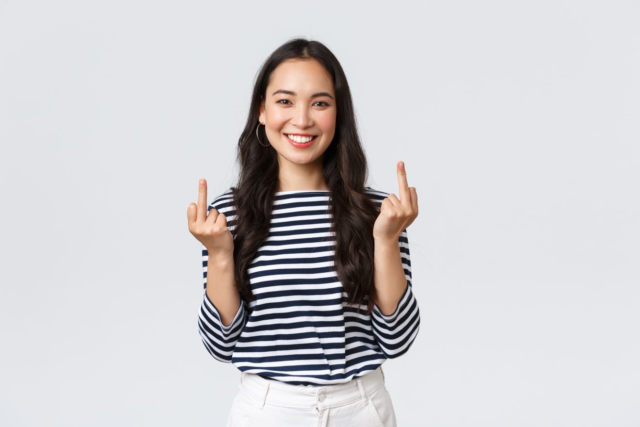 11 Middle Finger Facts About This Controversial Gesture - Facts.net