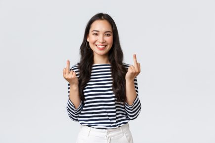 11 Middle Finger Facts About This Controversial Gesture - Facts.net