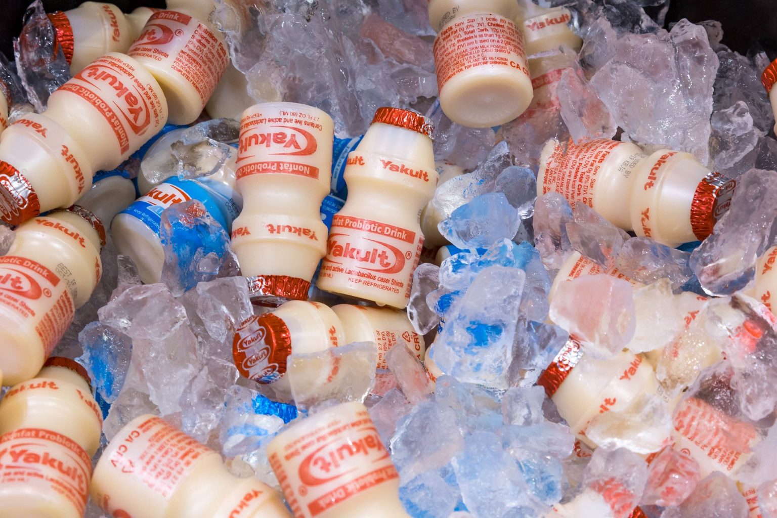 Yakult Nutrition Facts: 19 Things You Need to Know - Facts.net