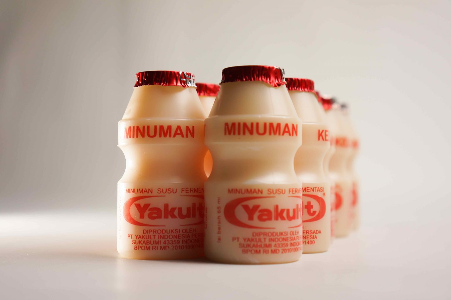 Yakult Nutrition Facts: 19 Things You Need to Know - Facts.net