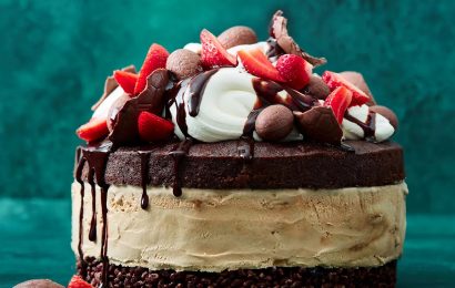 13 Facts About Cake - Facts.net