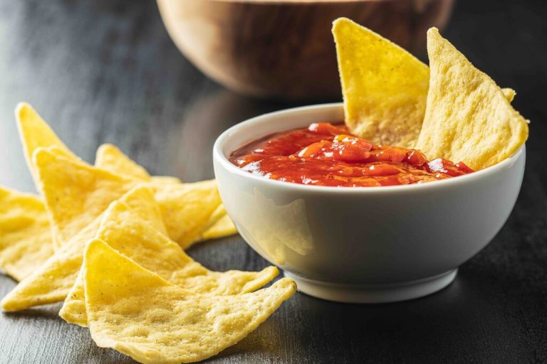 15 Nachos Nutrition Facts of this Popular Tex-Mex Snack - Facts.net