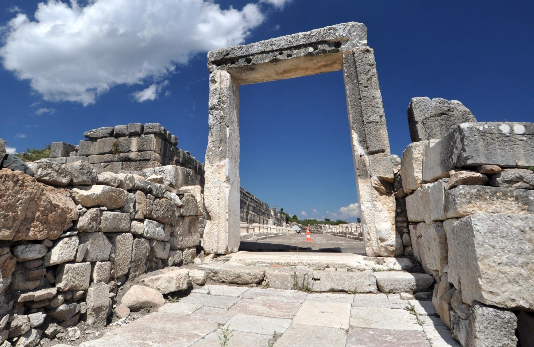 Archaeological Site Facts - Facts.net