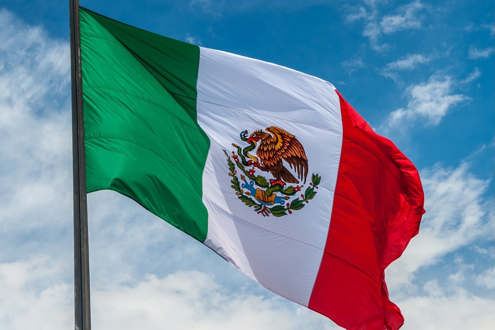 20 Facts About The Mexican Flag Facts