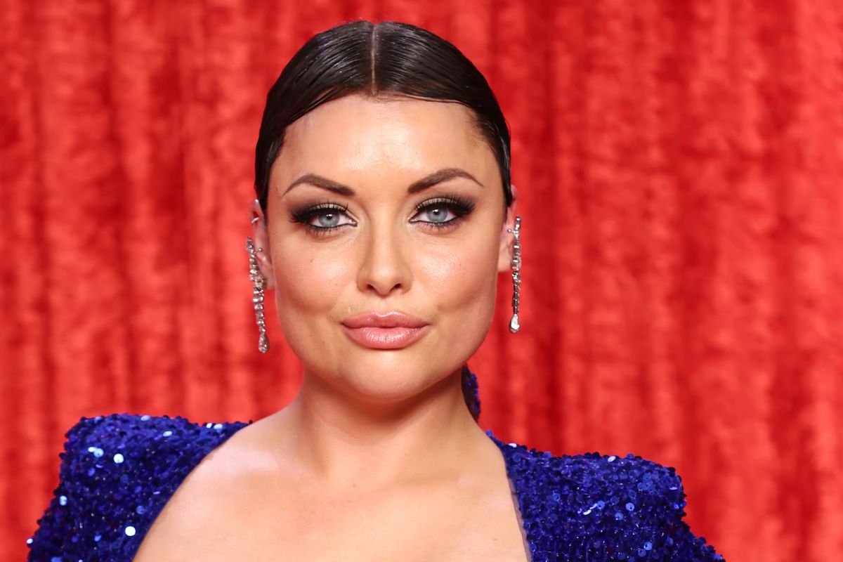 25 Facts About Shona McGarty Facts 25 Facts About Shona McGarty Facts