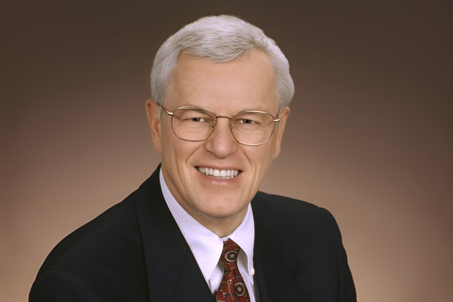 25 Facts About Do Max And Holly Escape - Facts.net